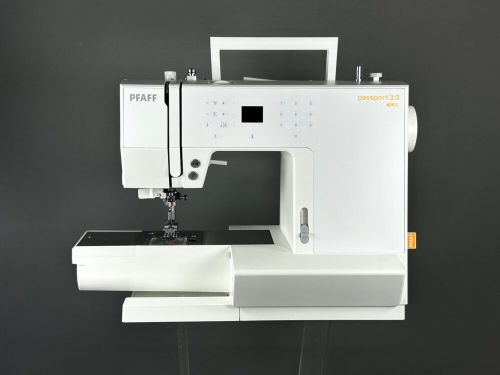 Passport 3.0 | Veenstra Naaimachines